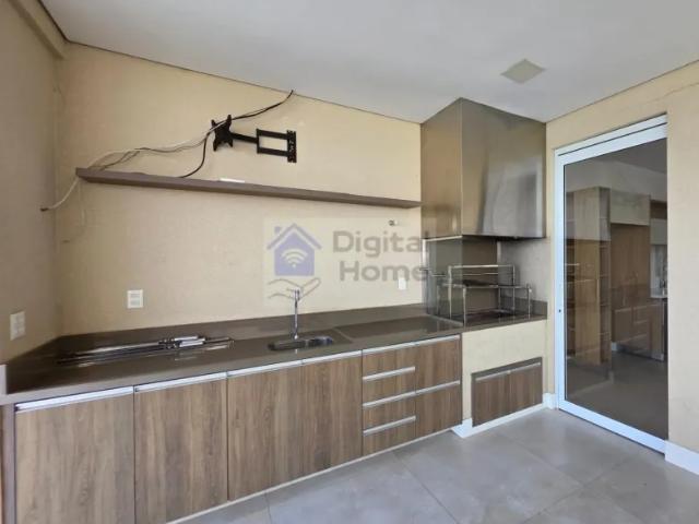 Maravilhosa Residencial com 4 suites, Área gourmet com piscina e churrasqueira + 4 vagas