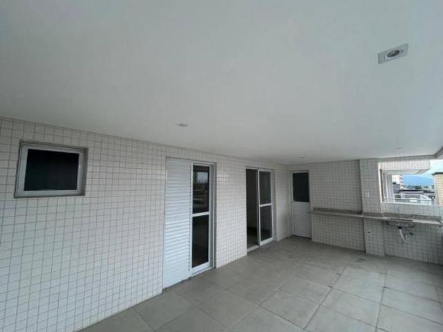 Maravilhoso apartamento, 3 suítes, 2 vagas, lazer completo, na Aviação !