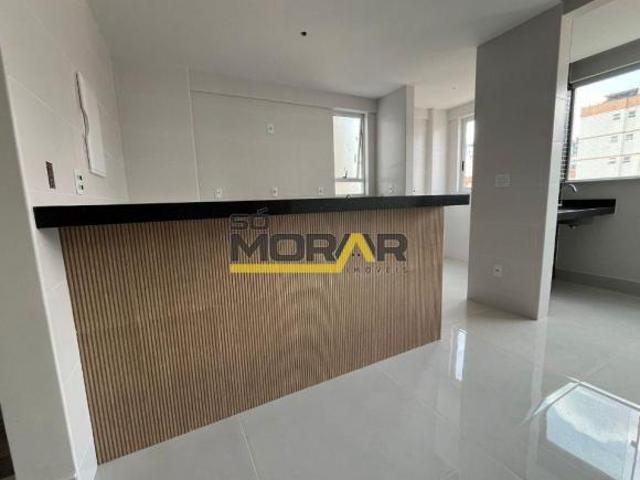Maravilhoso apartamento a venda no bairro Sagrada familia, Belo Horizonte / MG