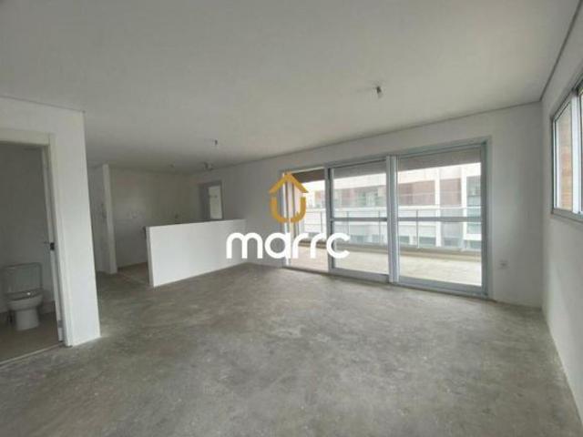 Maravilhoso apartamento com 102² São Paulo