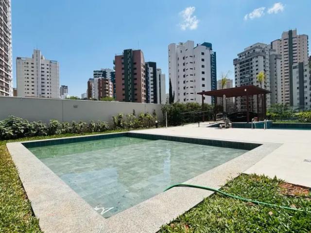 Maravilhoso apartamento com 119m sendo 3 suites 2 vagas em Vila Mariana