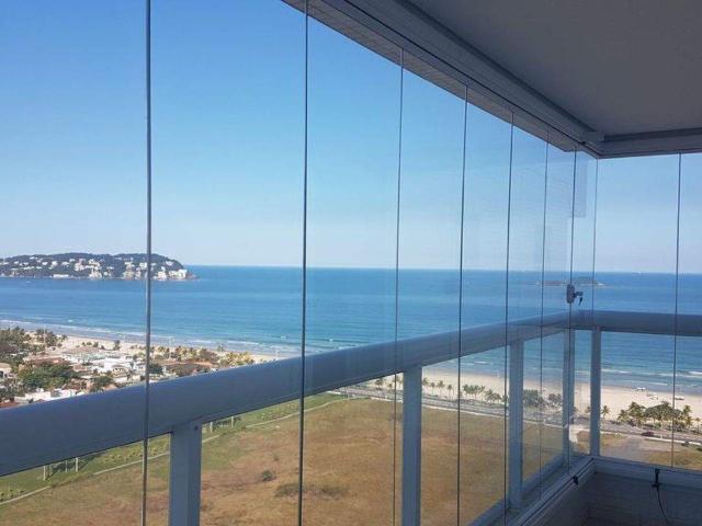 MARAVILHOSO APARTAMENTO COM VISTA PARA O MAR