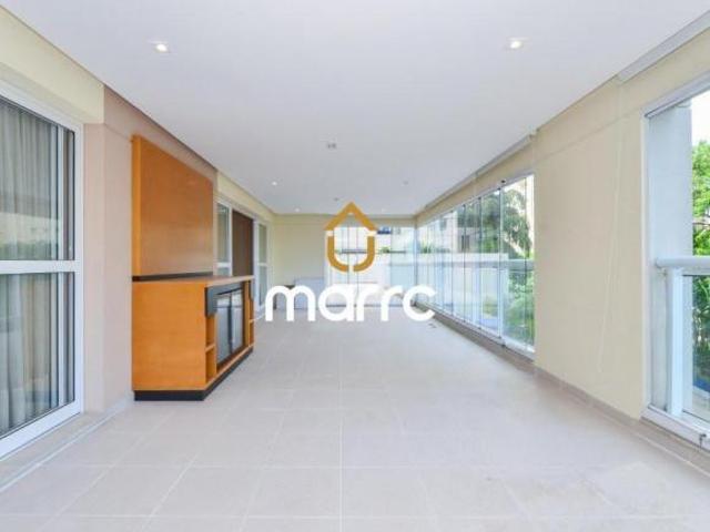 Maravilhoso apartamento Condomínio Anauá Panamby