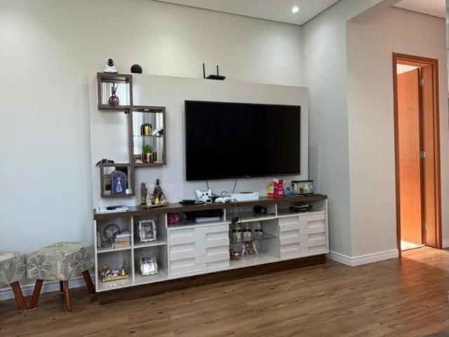 Maravilhoso apartamento de 3 dormitórios 1 suíte no Condominio dos Pássaros