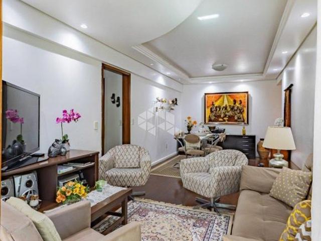 Maravilhoso apartamento de três dormitórios na Bela Vista