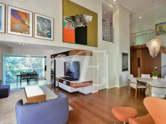 maravilhoso apartamento duplex de 3 suites no coração do Morumbi