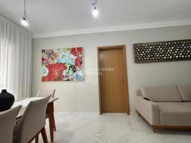 Maravilhoso apartamento em Santos, localizado na Praia do Gonzaga, com 87,12m² de área útil