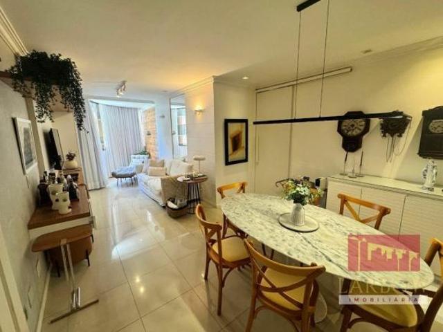 MARAVILHOSO APARTAMENTO NA 105 DO SUDOESTE