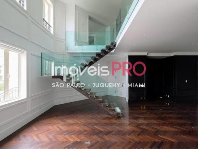 Maravilhoso apartamento no Morumbi com excelente localização