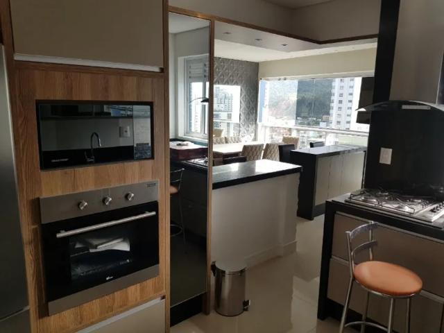 Maravilhoso apartamento novo com 3 dormitorios suítes centro balneário camboriú