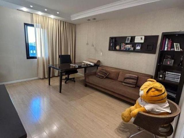 Maravilhoso apto centro 480 m2