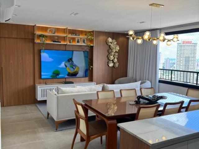 Maravilhoso Apto Setor Bueno 97 m² 3 suítes, 2 vagas de garagem, mobiliado e decorado