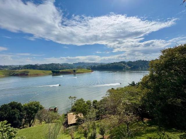 MARAVILHOSO CHÁCARA 2.000M² IGARATÁ PÉ NA ÁGUA