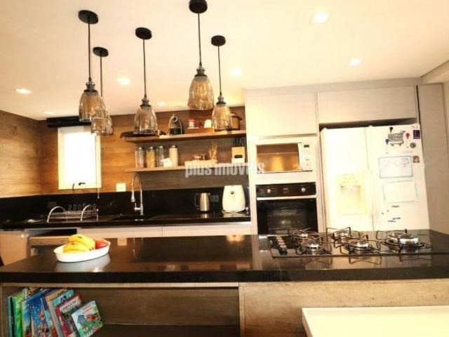 MARAVILHOSO E ACONCHEGANTE APARTAMENTO EM REGIÃO PRIVILEGIADA NO MORUMBI!