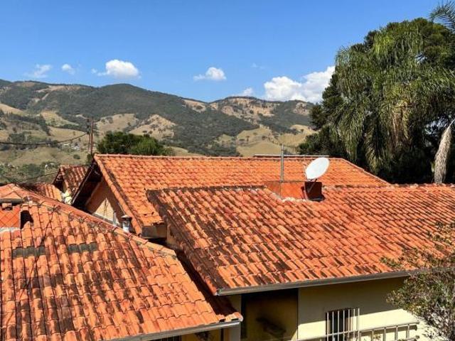 Maravilhoso Sítio de Luxo no Centro de Delfim Moreira MG: 5 quartos, 5 suites, 2 salas, 6 banheiros