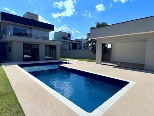 Maravilhoso Sobrado na Vila Giglio, com 3 Suítes à venda, 335 m² por R$ 2.400.000 Atibaia/SP