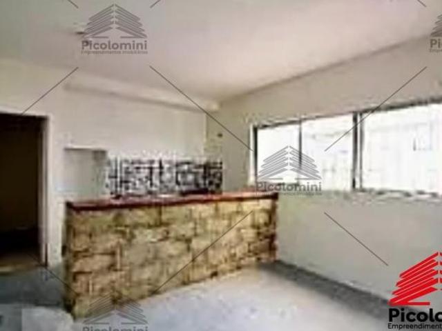 Maravilhoso Sobrado à Venda no Jardim Elvira, Osasco SP: 3 Quartos, 1 Sala, 3 Banheiros, 2 Vagas de