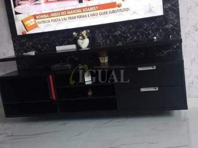 Maravilhoso Sobrado com 3 Dormitórios sendo 1 Suíte, Sala Ampla, Copa/Cozinha Planejada