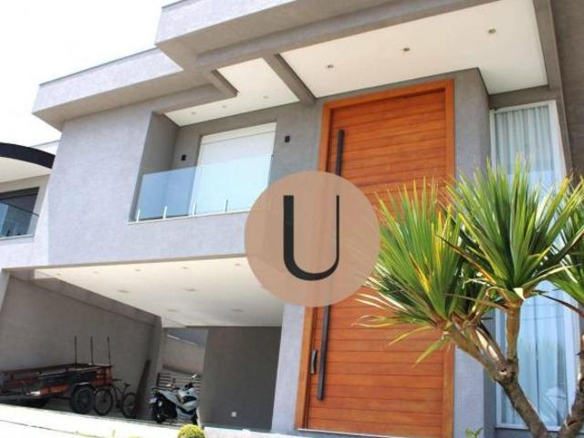 Maravilhoso Sobrado de alto padrão com 440m² construídos, no Reserva Santa Maria Granja Viana