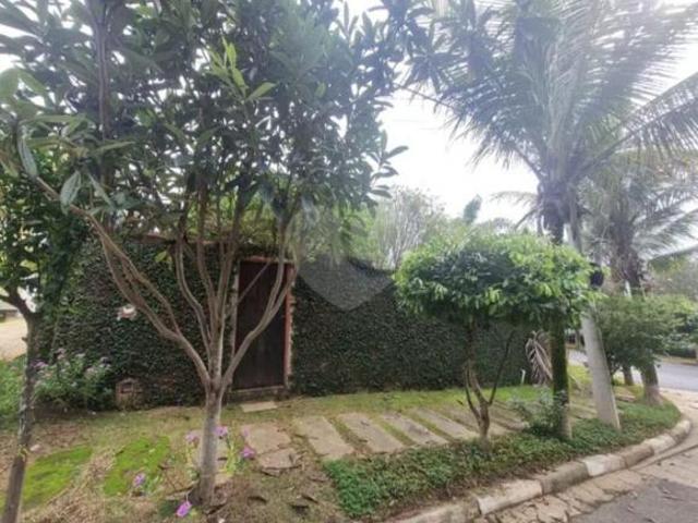 Maravilha de casa no Cond. Ibiti do Paço em Sorocaba, T. 492 m2 /310m2 const