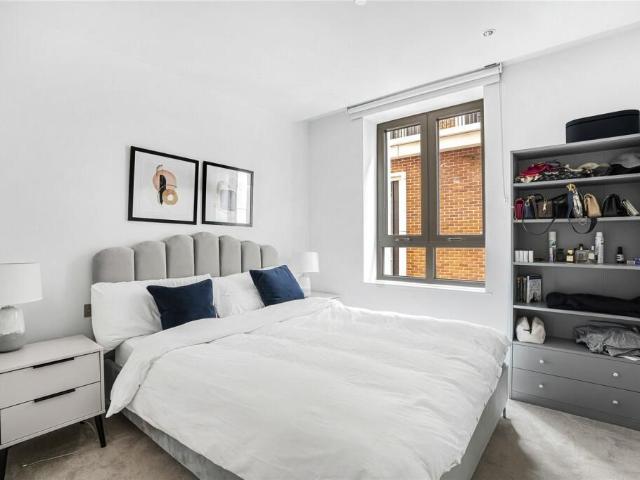Marble Arch W1H, 1 bed flat to rent, £3,700 pcm | PrimeLocation