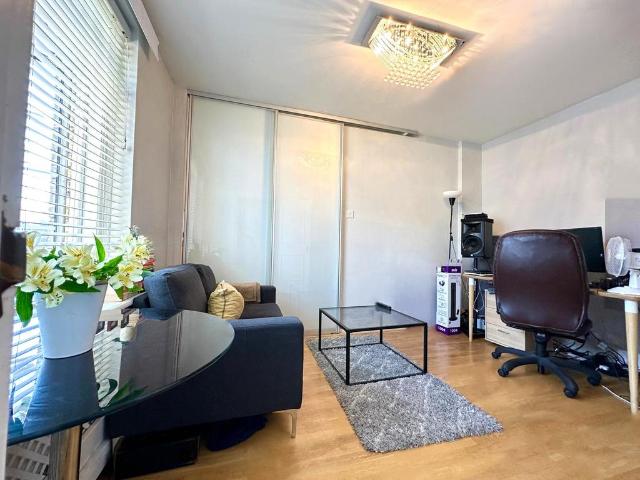 Marble Arch Apartments, London W1H Studio to rent £1,950 pcm £450 pw