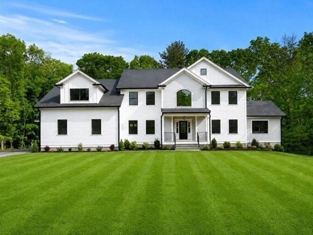 Marblehead St, North Reading, Home For Sale