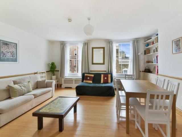 Marchmont Street, Bloomsbury, London. 2 bed flat to rent £5,500 pcm £1,269 pw