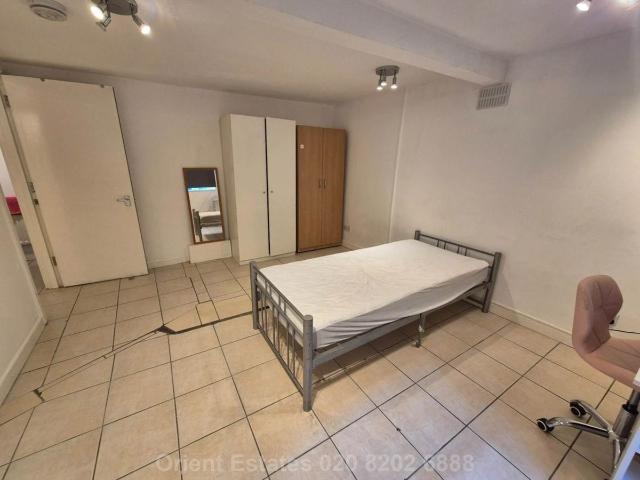 Marchmont Street, London WC1N, 1 bed flat to rent, £2,275 pcm | PrimeLocation