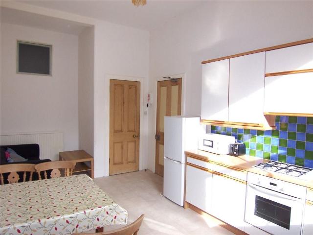 Marchmont Road, Marchmont, Edinburgh EH9, 3 bed flat to rent, £2,175 pcm | PrimeLocation