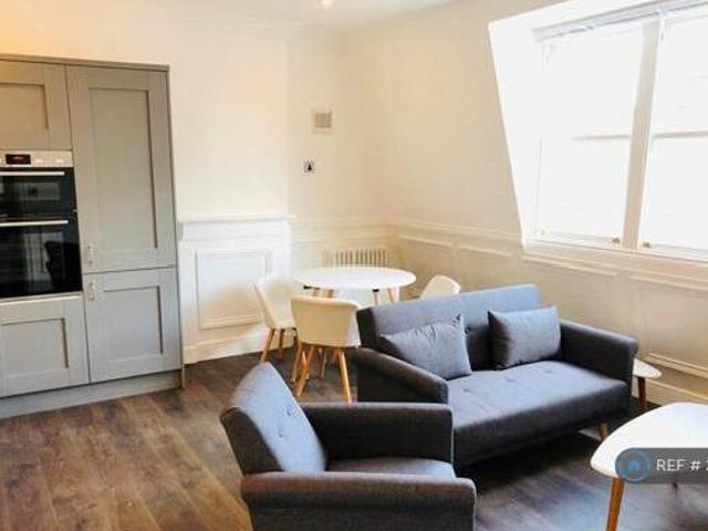 Marchaunts Place, Norwich, 1 Bedroom Penthouse