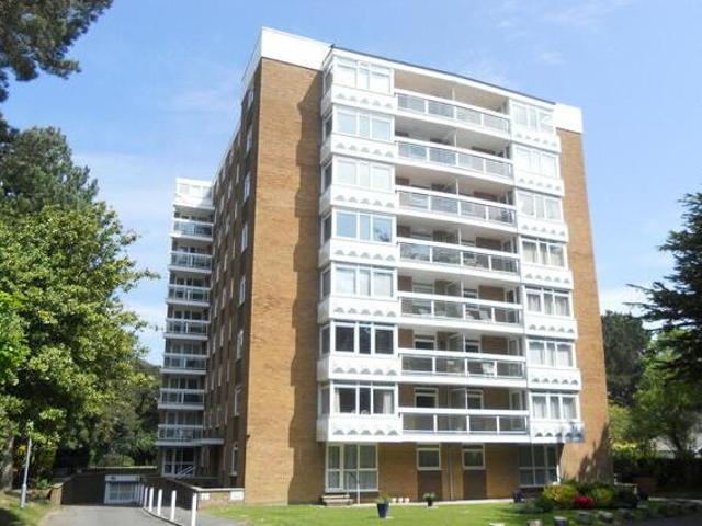 Marchwood, Manor Road, 2 Bedroom Apartment