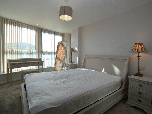 Marco Island, Huntingdon Street. 2 bed flat to rent £1,800 pcm £415 pw