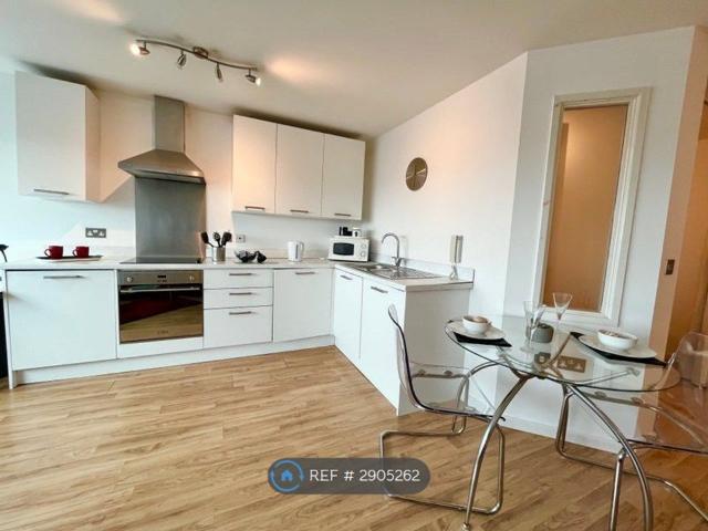 Marco Island, Nottingham NG1, 1 bed flat to rent, £875 pcm | PrimeLocation