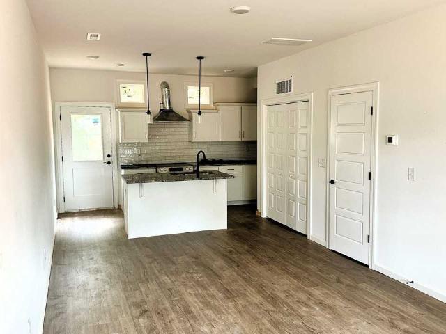 Marcom St 3800 2 Bedroom Apartment for Rent at 3800 Marcom St, Raleigh, NC 27606 Southwest Raleigh