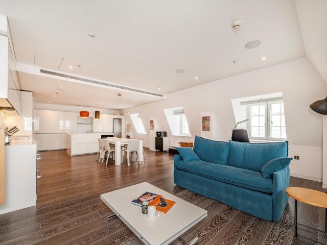 Marconi House, London WC2R, 2 bed flat to rent, £6,200 pcm | PrimeLocation