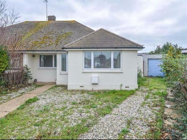 Marcus Gardens, Southend On Sea SS1, 3 bed semi detached bungalow to rent, £1,895 pcm | PrimeLocation