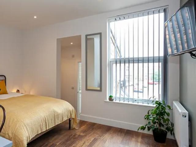 Marcus Grove, Victoria Park, Manchester, M14 5HB, United Kingdom | 6 bed townhouse for rent #154598758 | Rentberry