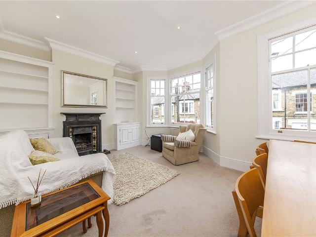 Marcus Street, London SW18, 2 bed flat to rent, £2,200 pcm | PrimeLocation