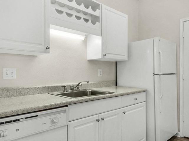 Marcus Pointe Grande Apartment Homes 2 Bedroom Apartment for Rent at 6111 Enterprise Dr, Pensacola, FL 32505