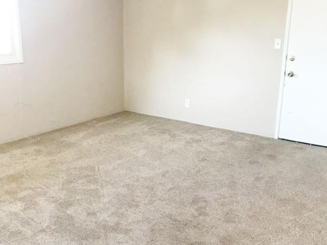 Marcy Court 1 Bedroom Apartment for Rent at 3710 Marcy St, Omaha, NE 68105 Pacific Leavenworth