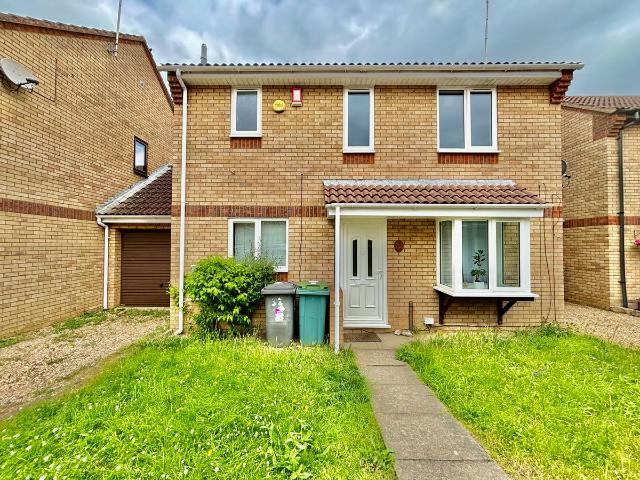 Mardale Gardens, Peterborough PE4, 3 bed property to rent, £1,250 pcm | PrimeLocation