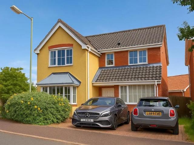 Mardle Street, Norwich NR5 5 bed detached house to rent £3,011 pcm £695 pw