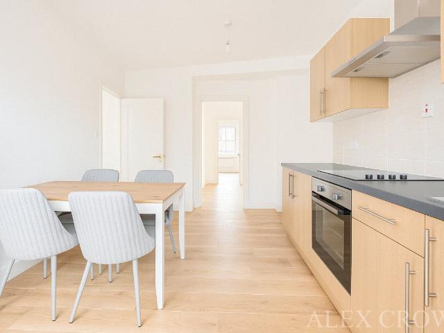 Mare Street, Dalston E8, 2 bed flat to rent, £2,200 pcm | PrimeLocation