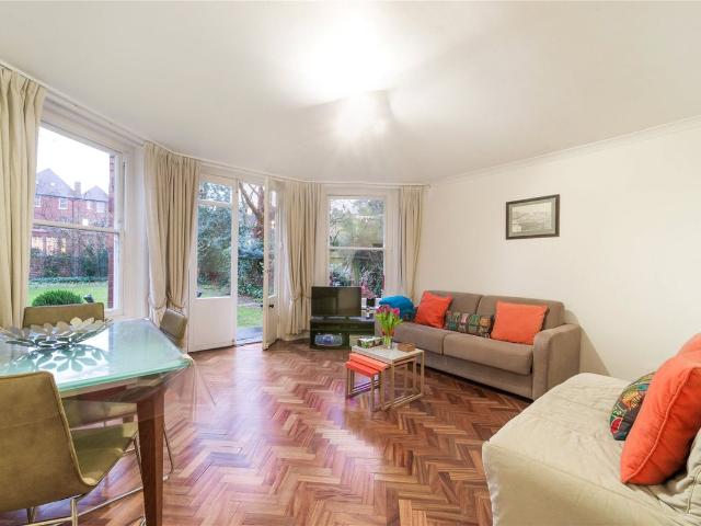 Maresfield Gardens, Hampstead NW3, 1 bed flat to rent, £4,000 pcm | PrimeLocation