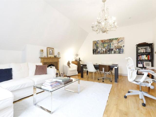Maresfield Gardens, London, NW3 5SX