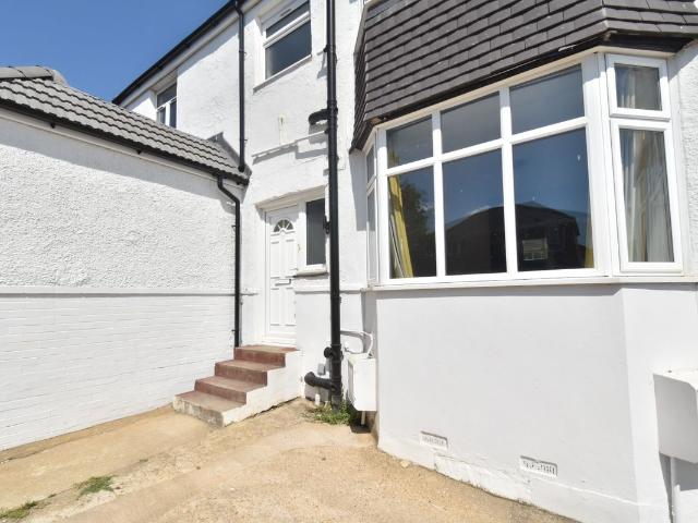 Margery Road, Hove BN3, 2 bed flat to rent, £1,500 pcm | PrimeLocation