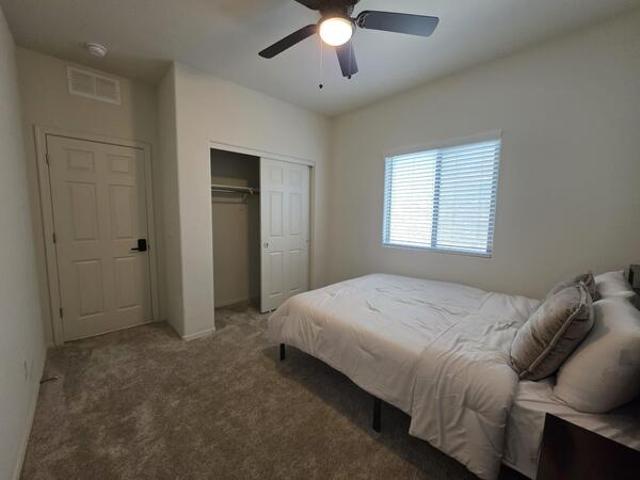 Maricopa House with Workspace. Spacious & newly renovated