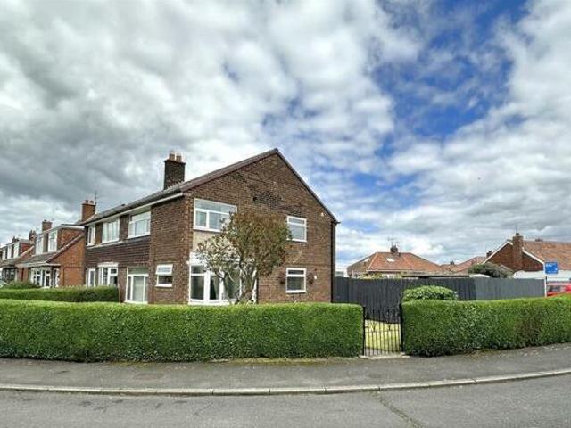 Maria Drive, Fairfield, 3 Bedroom Semi detached