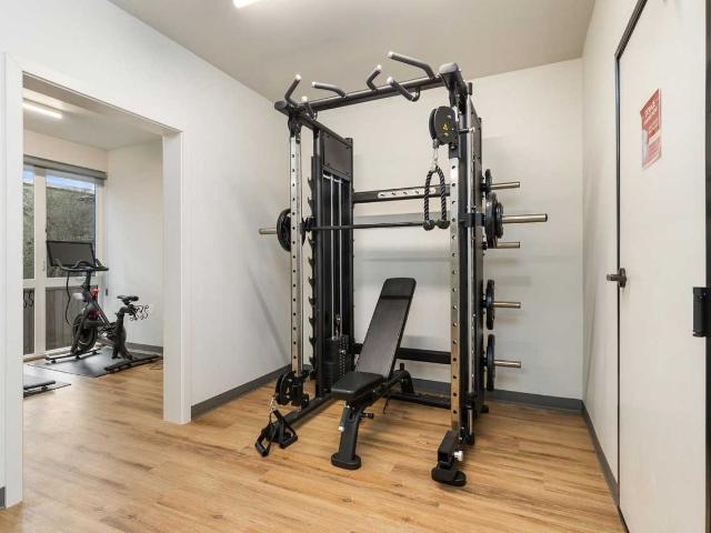 Marion Studio Apartment for Rent at 1305 E Marion St, Seattle, WA 98122 Minor